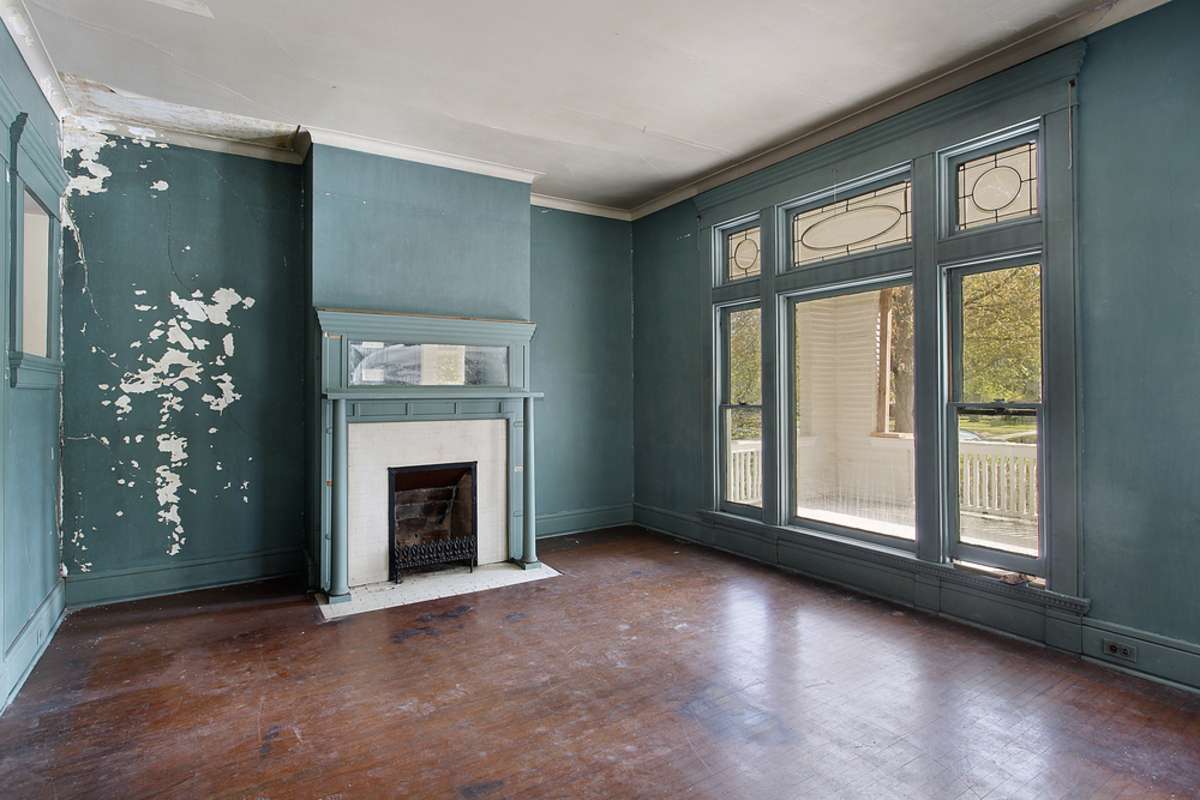 How Long Can a Rental Property Be Vacant? What to Know and Do ...